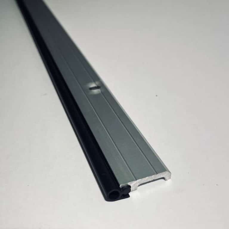 17V-1 – Unique Architectural